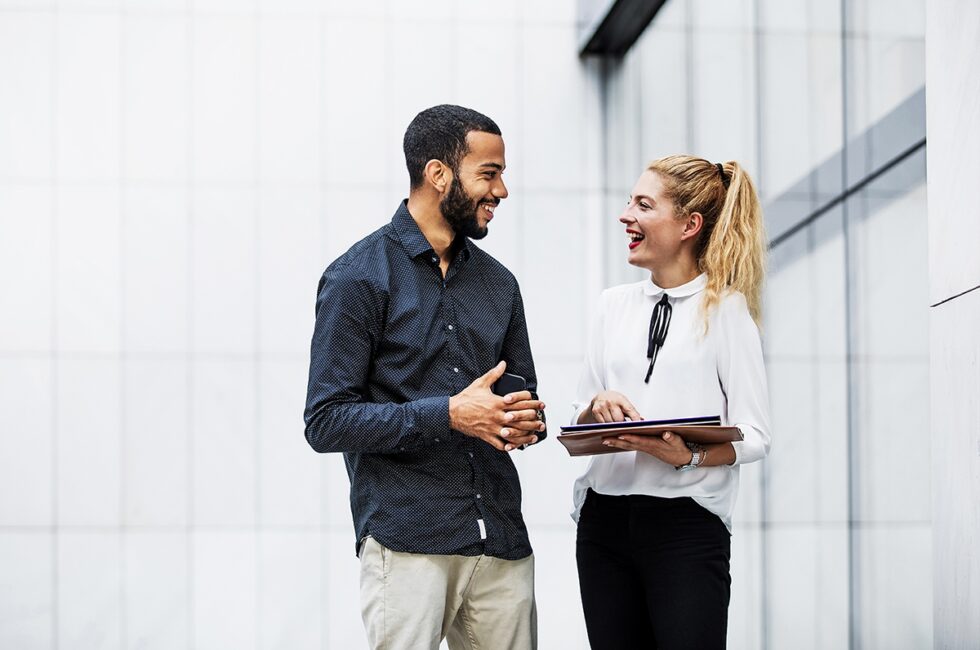 How to tell the time in German: An easy, essential guide - Berlitz